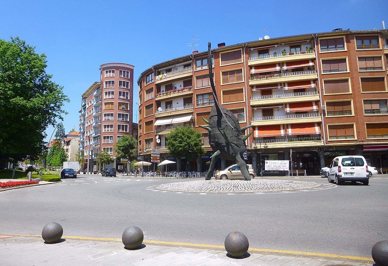 ¡Qué horror! Alucina con las esculturas más feas de España