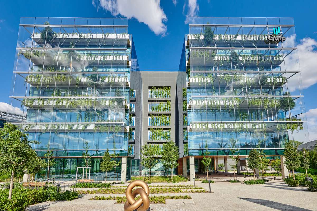 Una ruta por 7 edificios singulares de Madrid